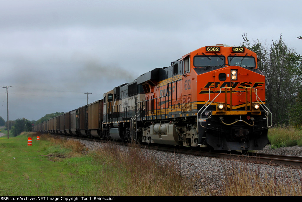 BNSF 6382